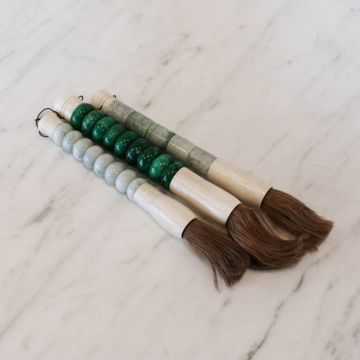 White Cylindrical Jade Calligraphy Brush – Shop at Maison